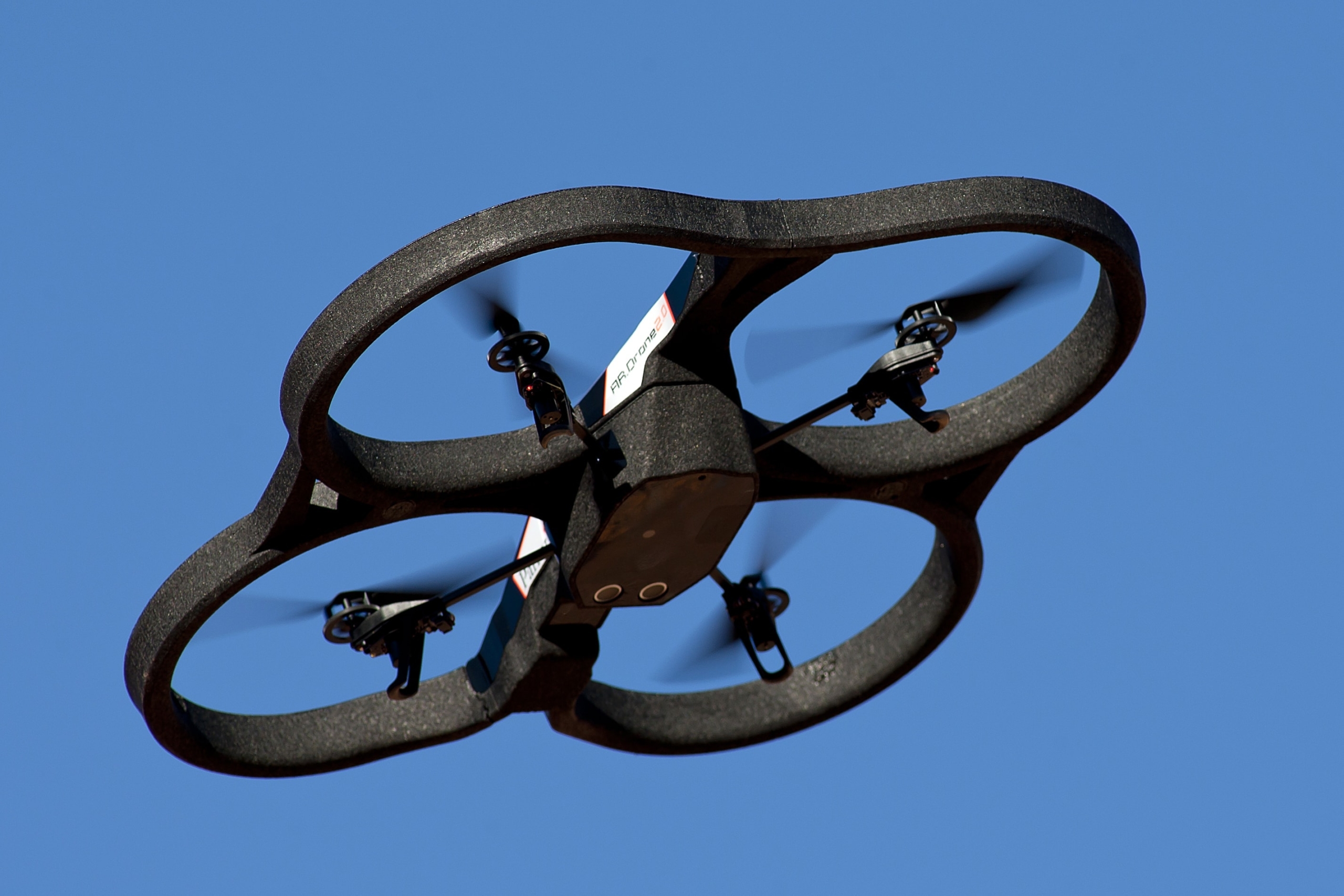 How to drive a drone with your smartphone? - Logitheque English