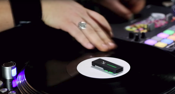 Phase, the gadget for scratching and burning vinyl without needles ...